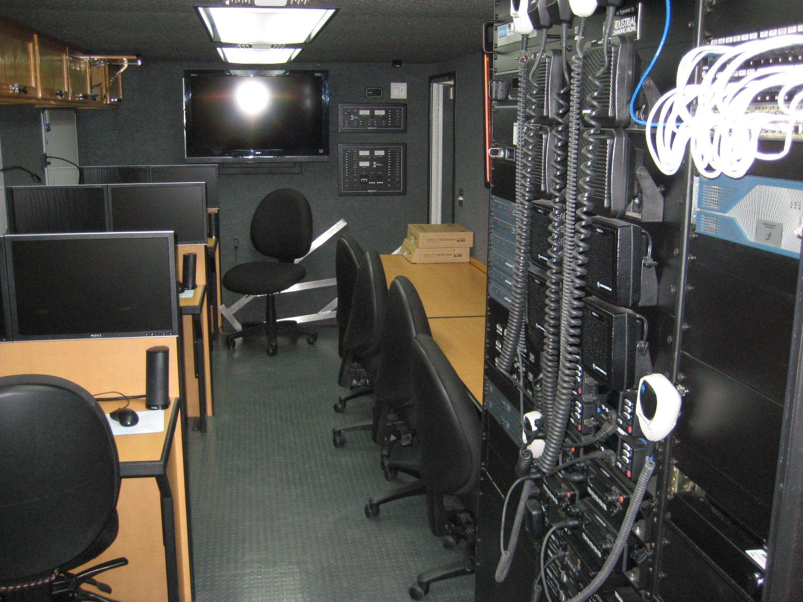 Mobile Command Vehicle - Rolltechs Specialty Vehicles